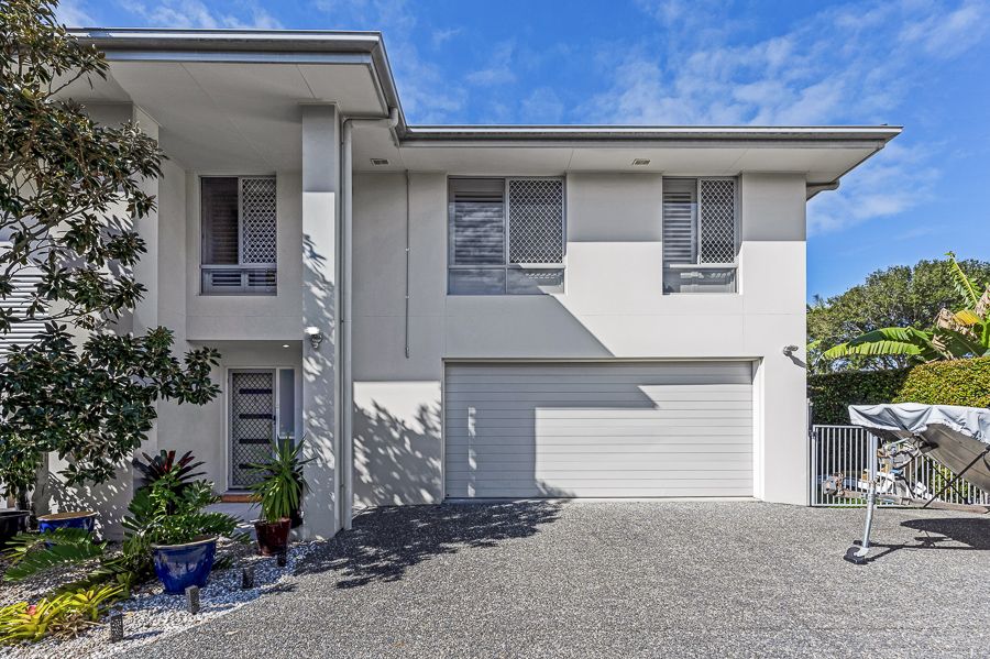 Sold 2/16A Broad Street, Labrador QLD 4215 on 15 Aug 2023 - 2018672149 ...