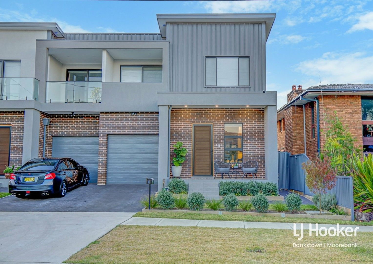 1/9-11 Elouera Crescent, Moorebank NSW 2170 | Domain