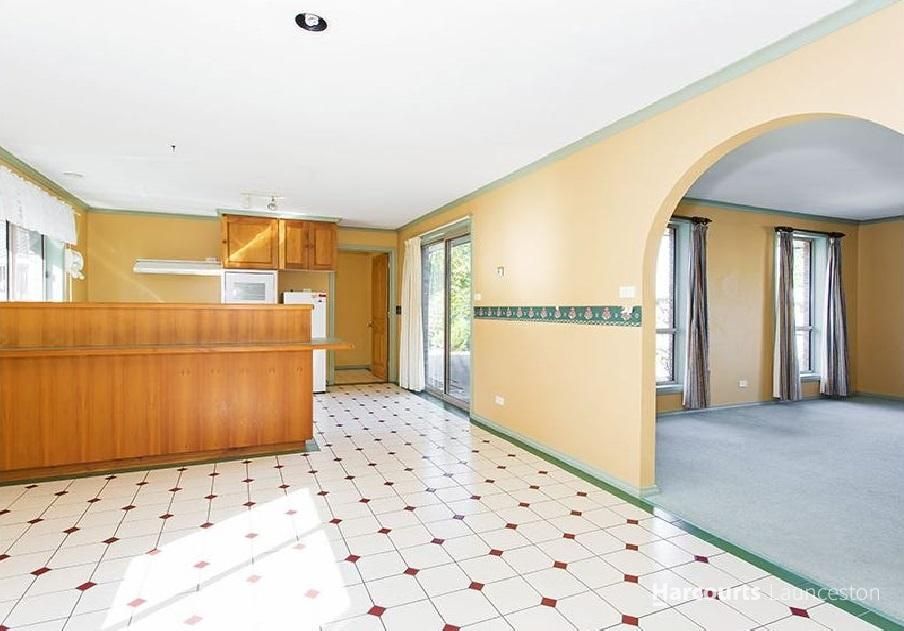 1/4 Roger Retreat, Newnham TAS 7248 - House For Rent - $400 | Domain