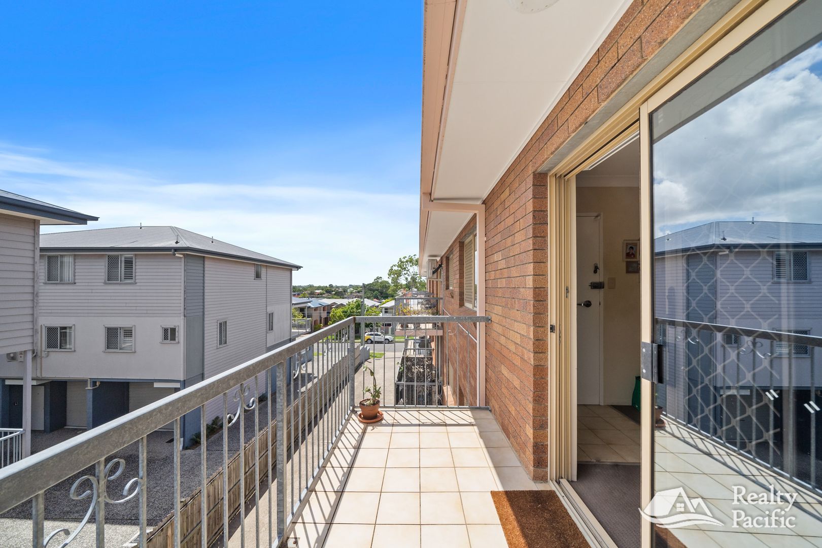 6/28 Dickenson St, Carina QLD 4152 | Domain