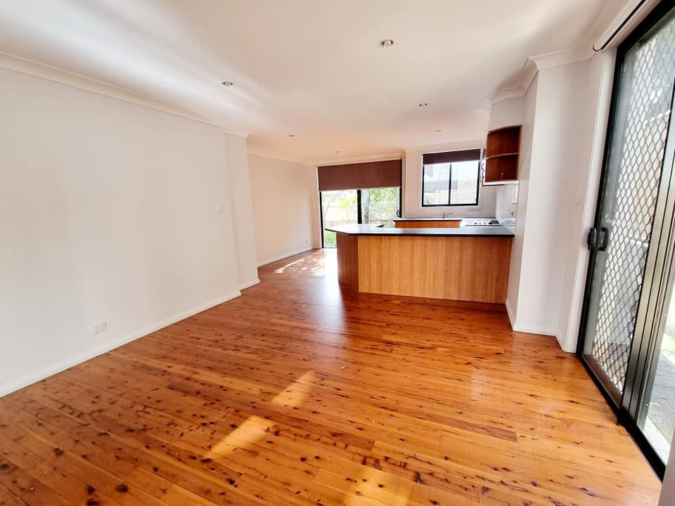 10/44-46 Rowland Avenue, Wollongong NSW 2500 - Townhouse For Rent ...