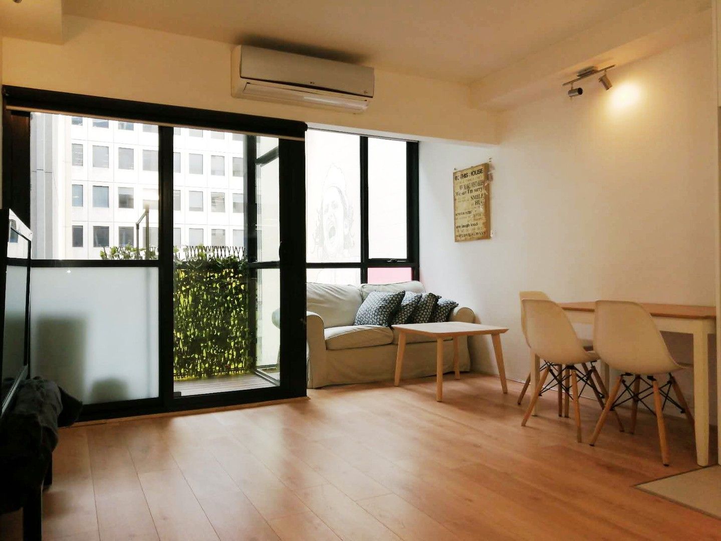 405/18 Russell Place, Melbourne VIC 3000 - Apartment For Rent | Domain