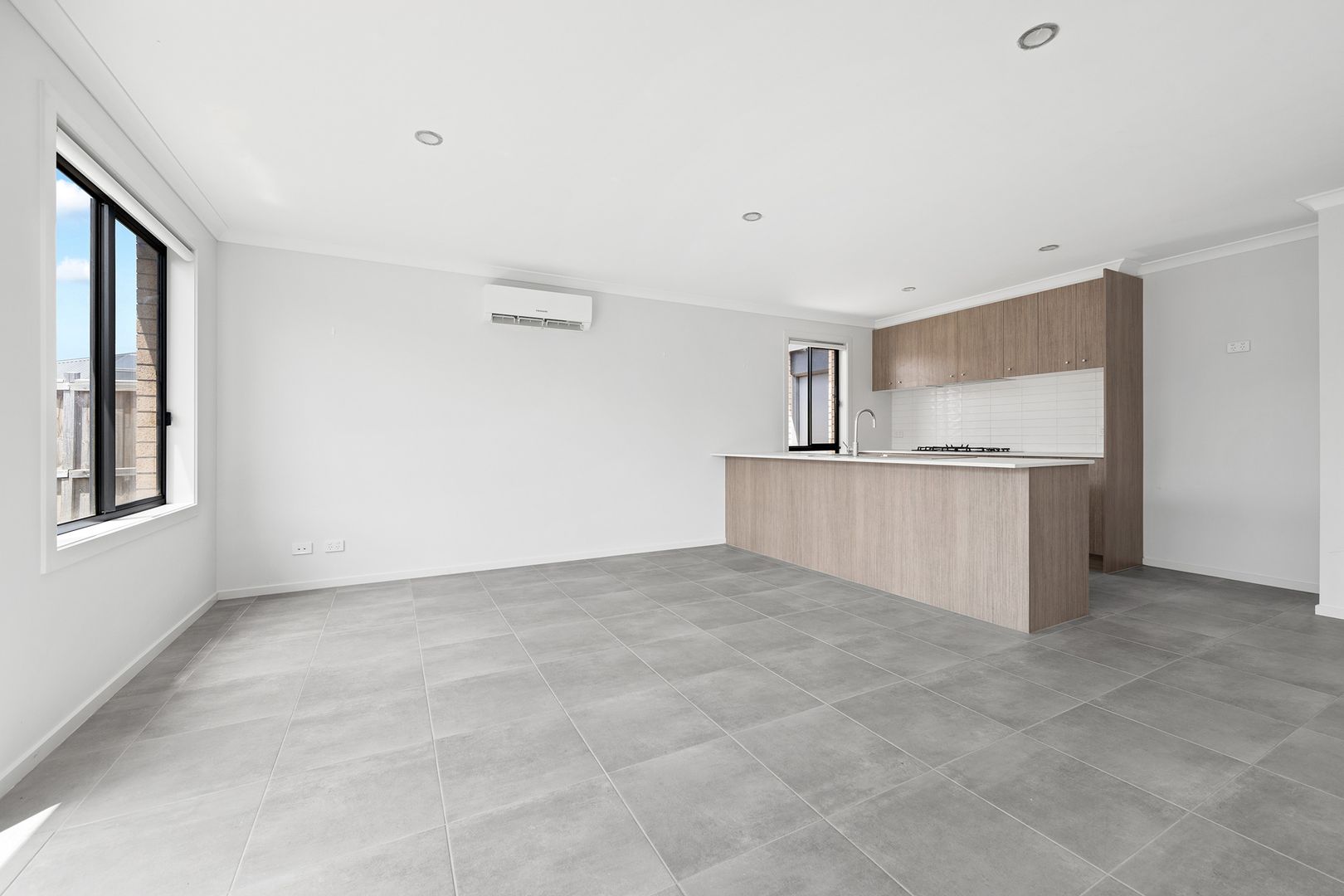 6 Stonewall Road, Weir Views VIC 3338 - House For Rent - $450 | Domain