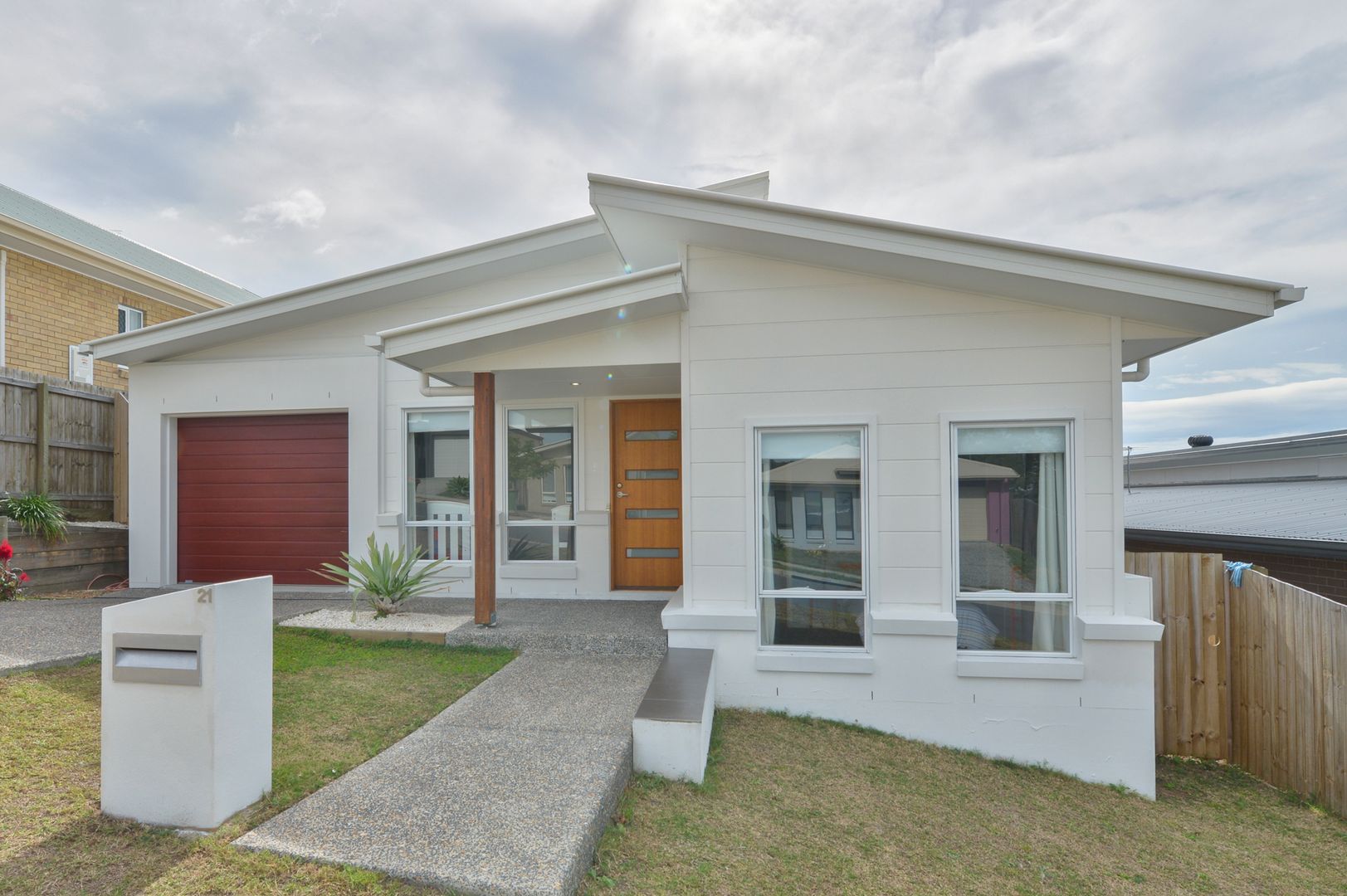 21 Opperman Drive, Springfield Lakes | Property History & Address ...