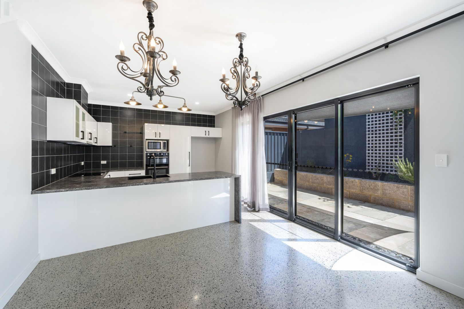 83A Bougainvillea Avenue, Forrestfield WA 6058 - House For Rent - $800 ...