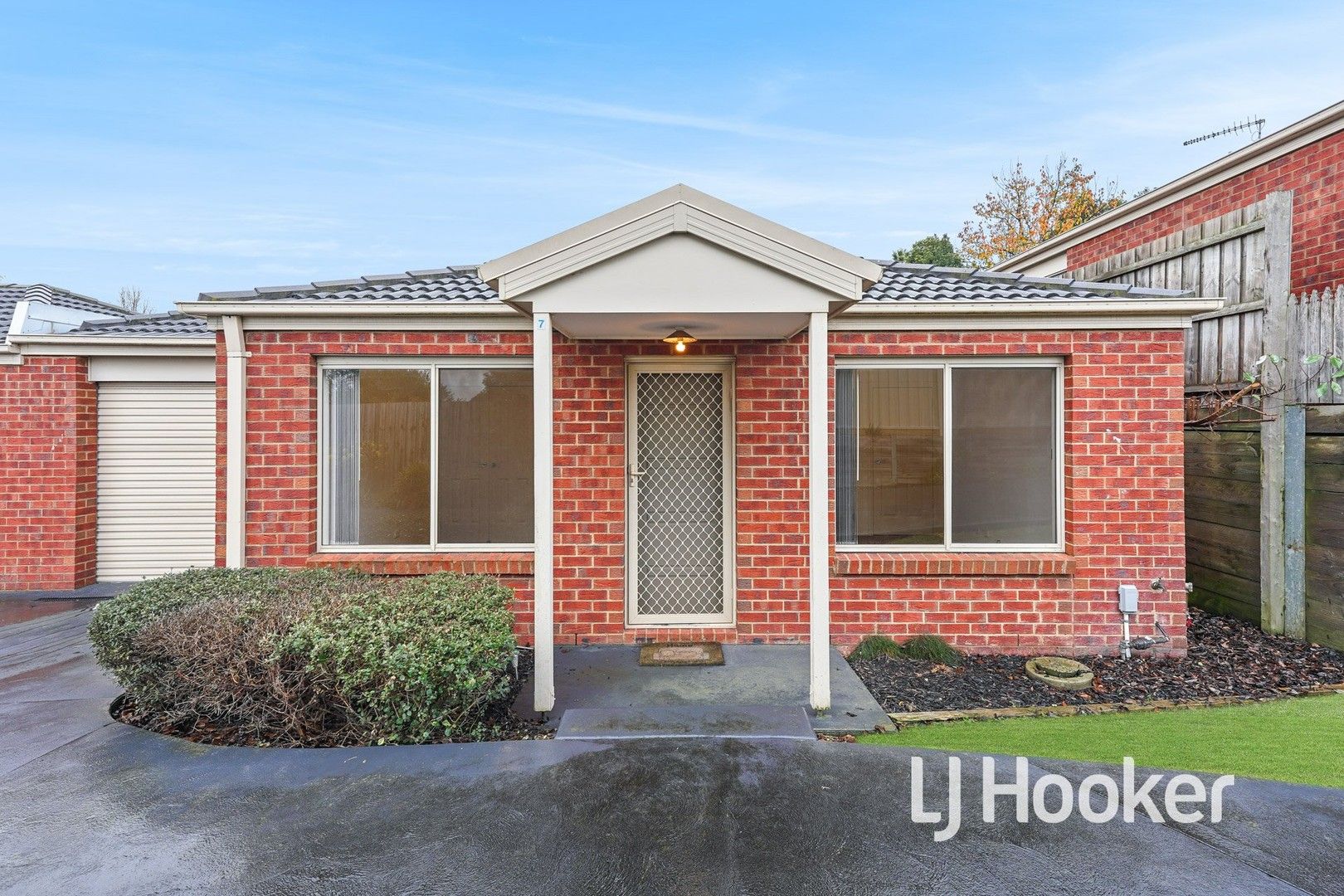 7/12 McClenaghan Place, Pakenham VIC 3810 - Apartment For Rent | Domain