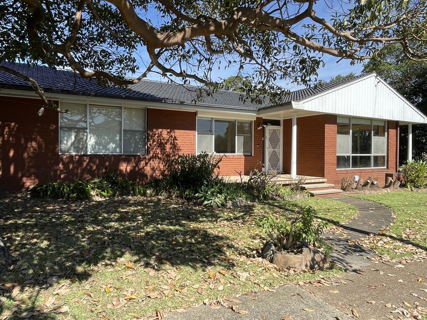 33 Edward Street, Tenambit NSW 2323 - House For Rent | Domain