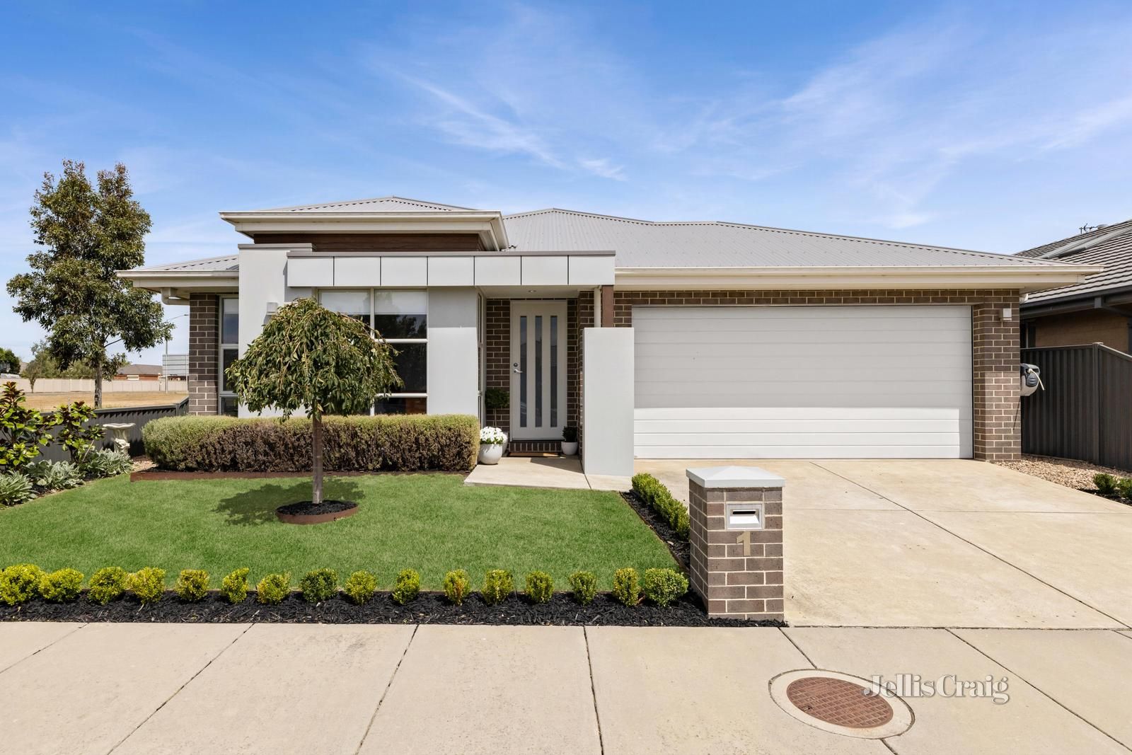 1 Harris Drive, Lucas VIC 3350 | Domain