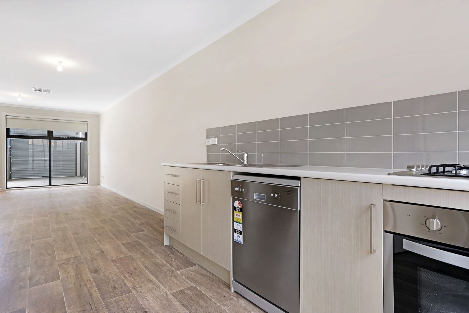 2/5 Campbell Road, Elizabeth Downs SA 5113 | Domain