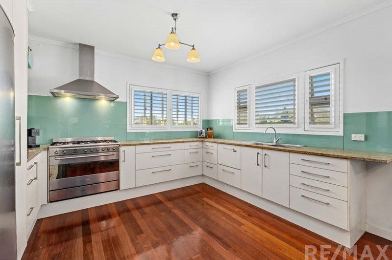 22 Miawela Street, Seven Hills QLD 4170 - House For Rent | Domain