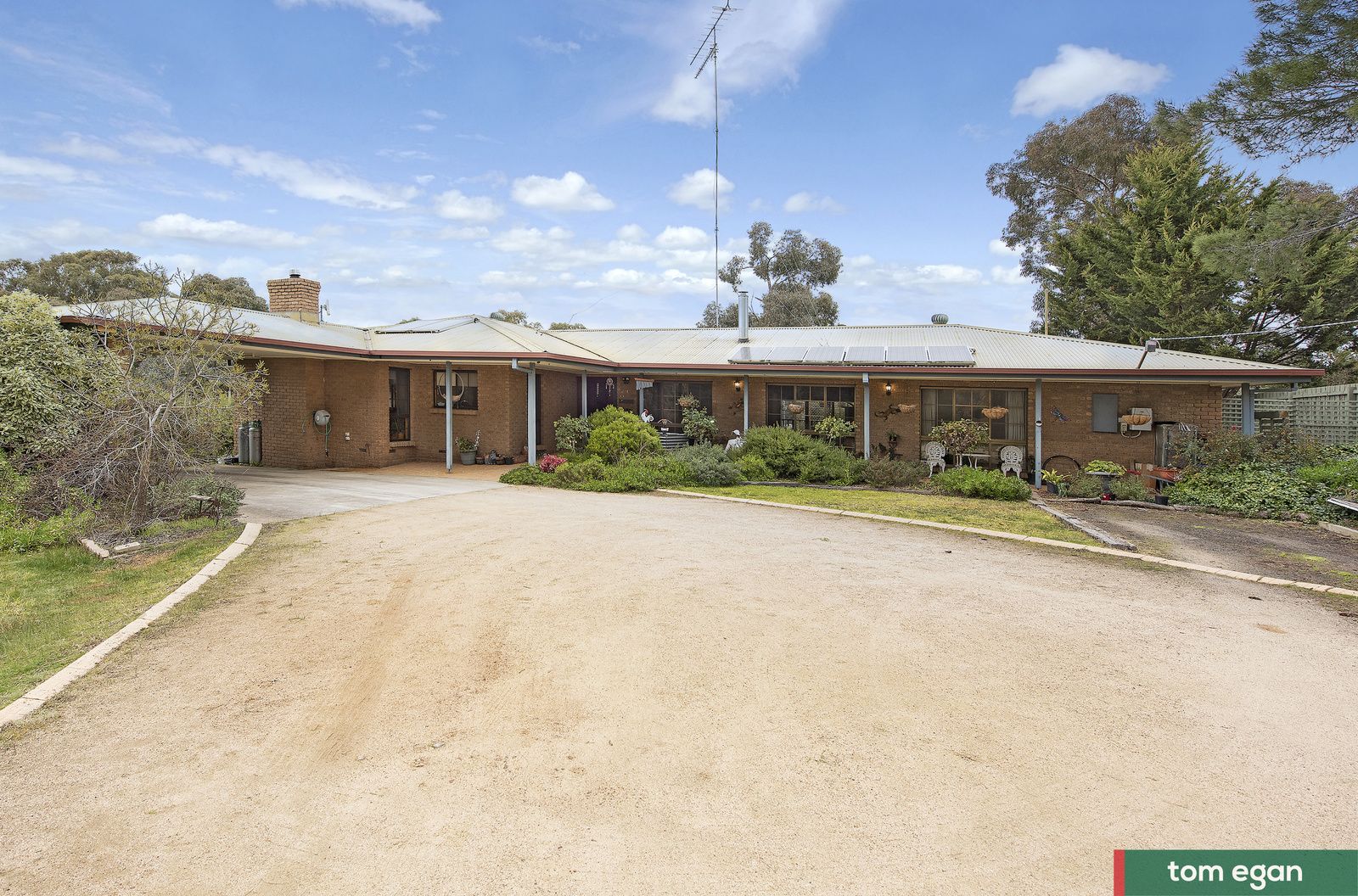 14 Bridge Street, Pyalong | Property History & Address Research | Domain