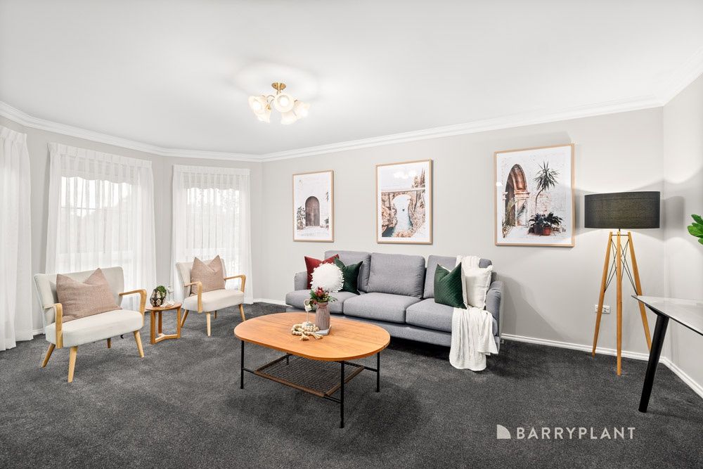 33 Vanbrook Drive, Mill Park VIC 3082 | Domain