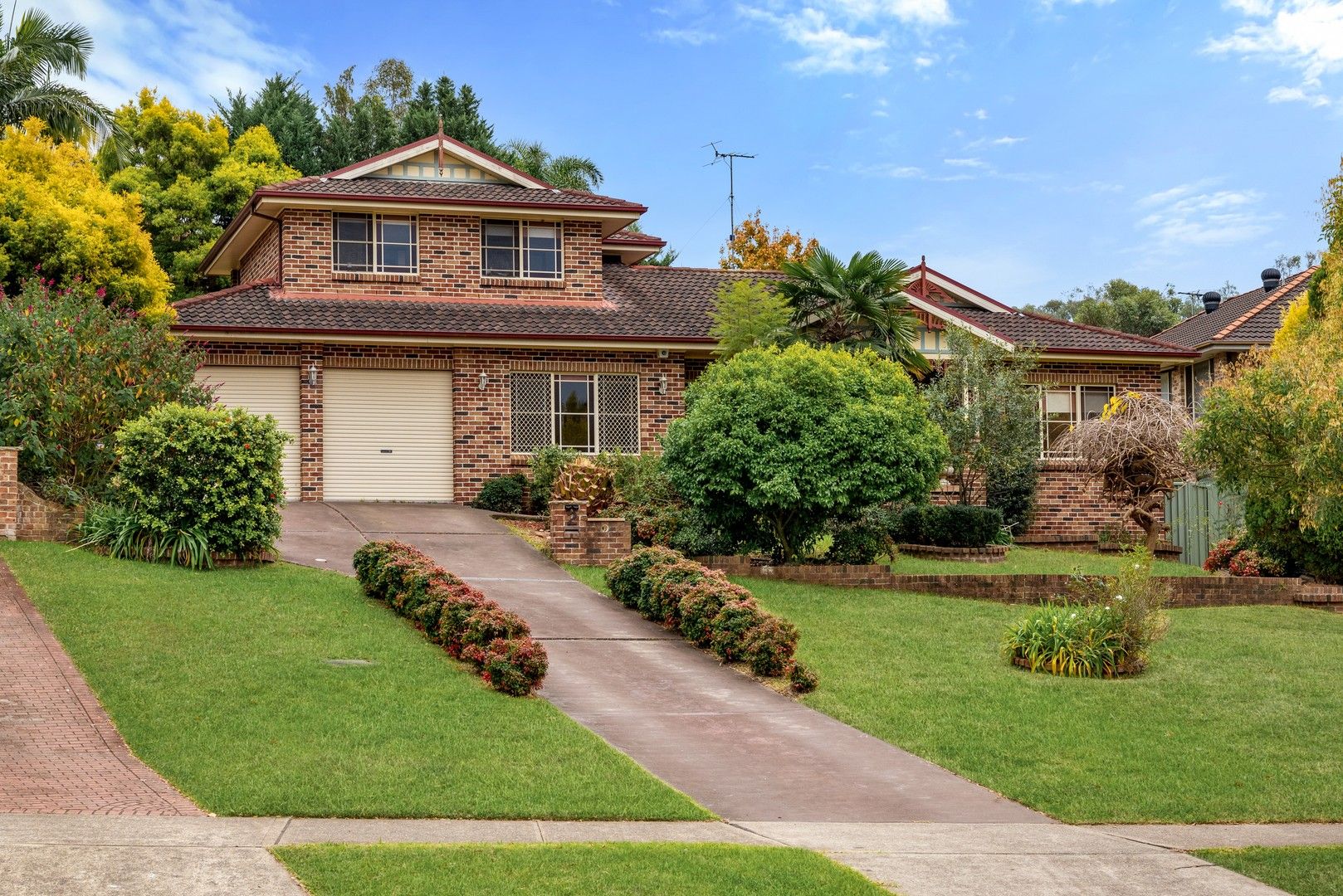 2 Mount Sugarloaf Drive, Glen Alpine NSW 2560 | Domain