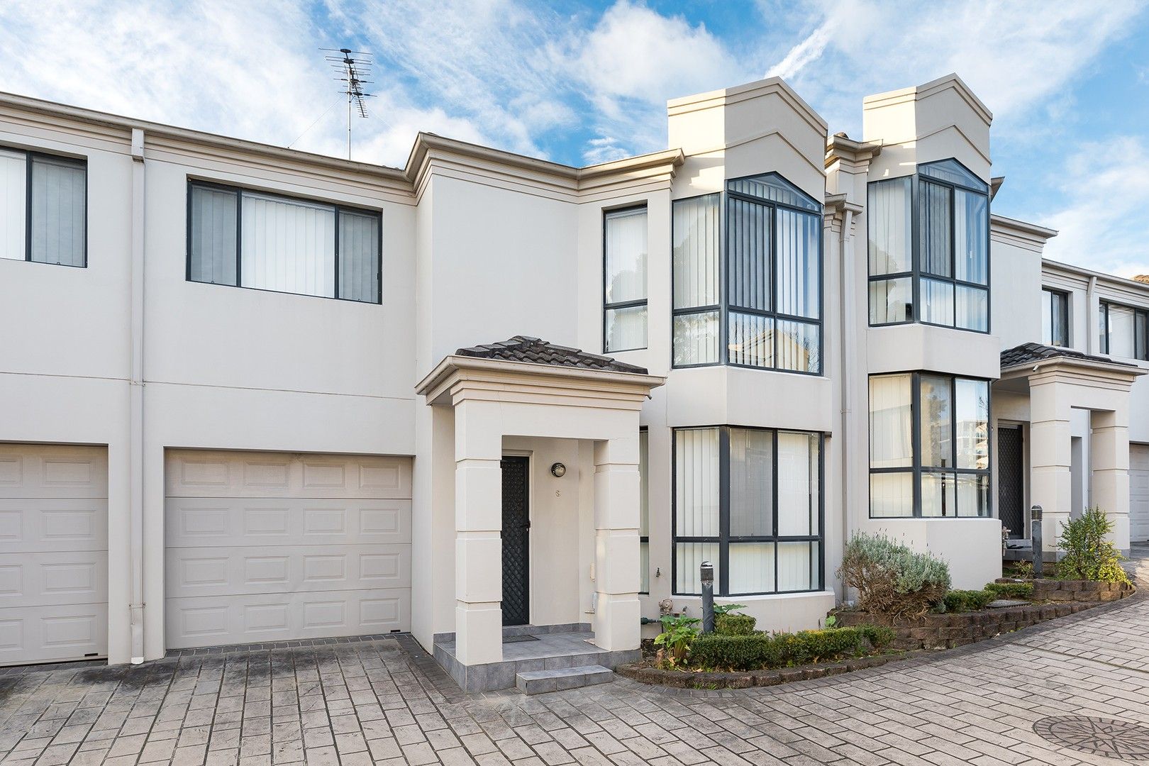 6/91-93 Caldarra Avenue, Engadine NSW 2233 - Townhouse For Rent | Domain