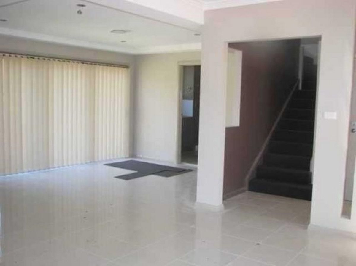 1/28 Elsiemer Street, Long Jetty NSW 2261 - Townhouse For Rent | Domain