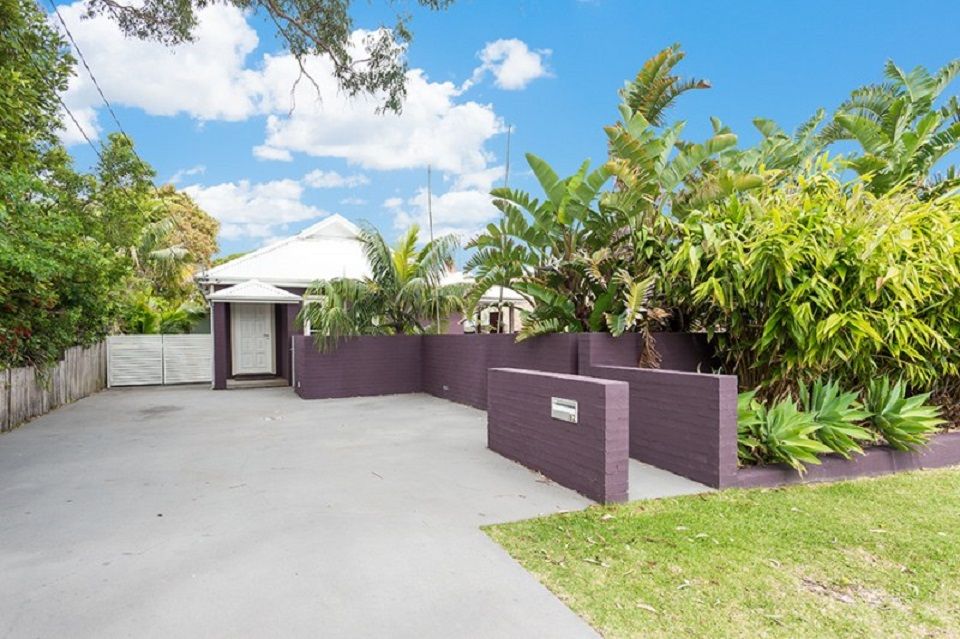 82 Telopea Avenue, Caringbah South | Property History & Address ...