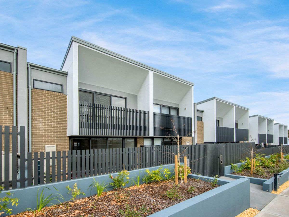 8 Alight Circuit, Cameron Park NSW 2285 - Townhouse For Rent | Domain