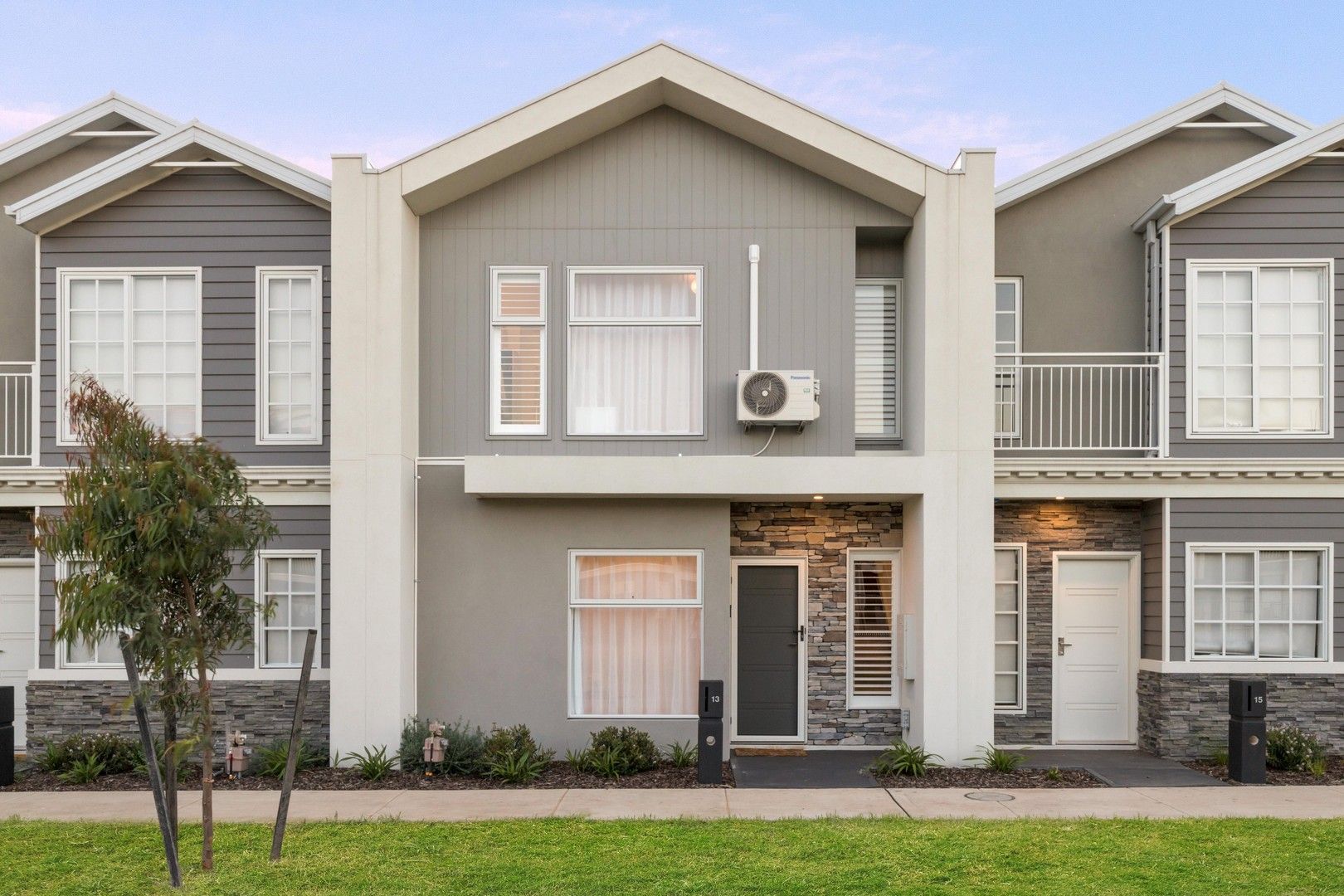 13 Sandy Walk, Fraser Rise VIC 3336 | Domain