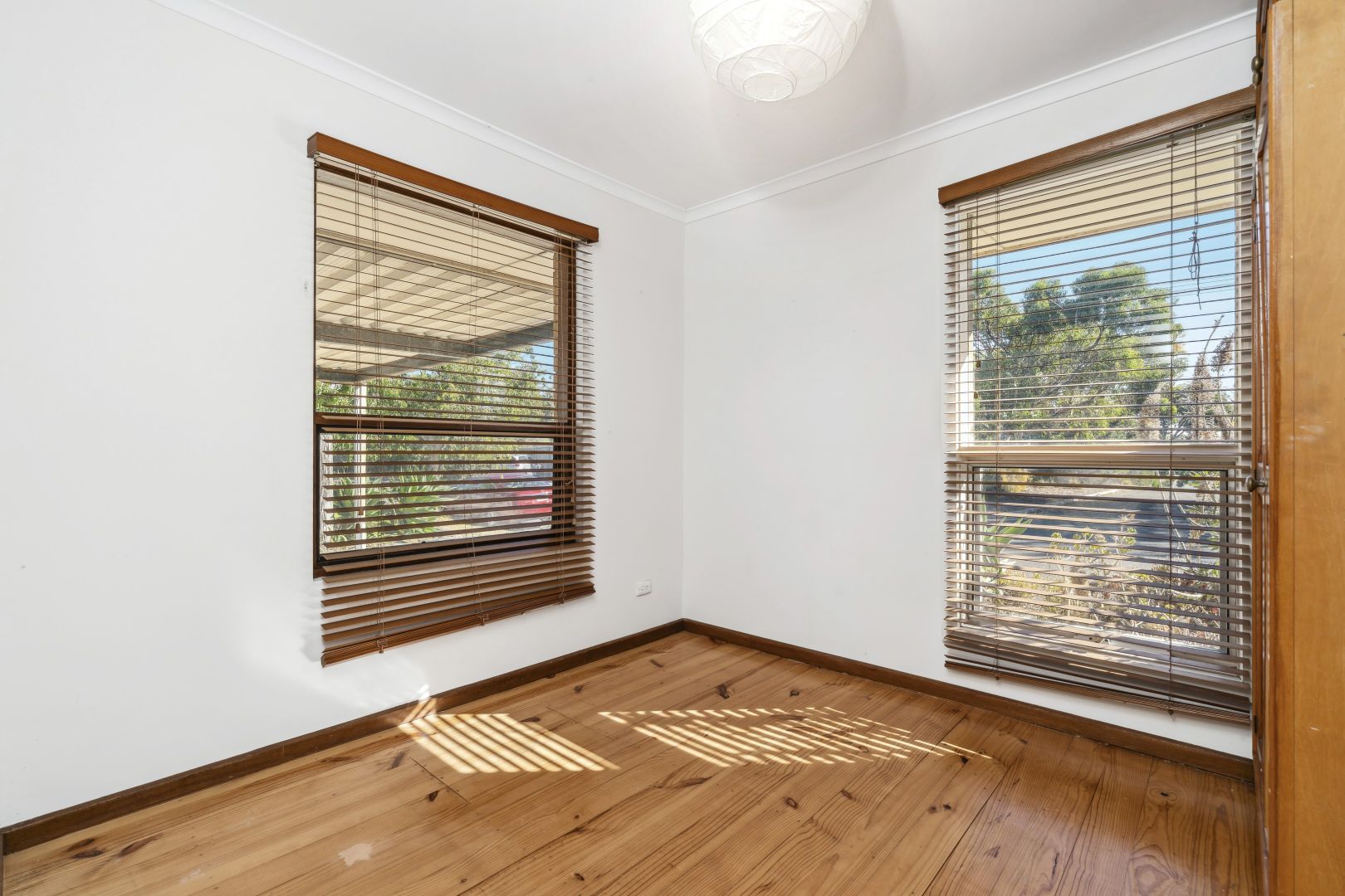 36 Caffrey Crescent, Port Willunga SA 5173 - House For Rent - $550 | Domain