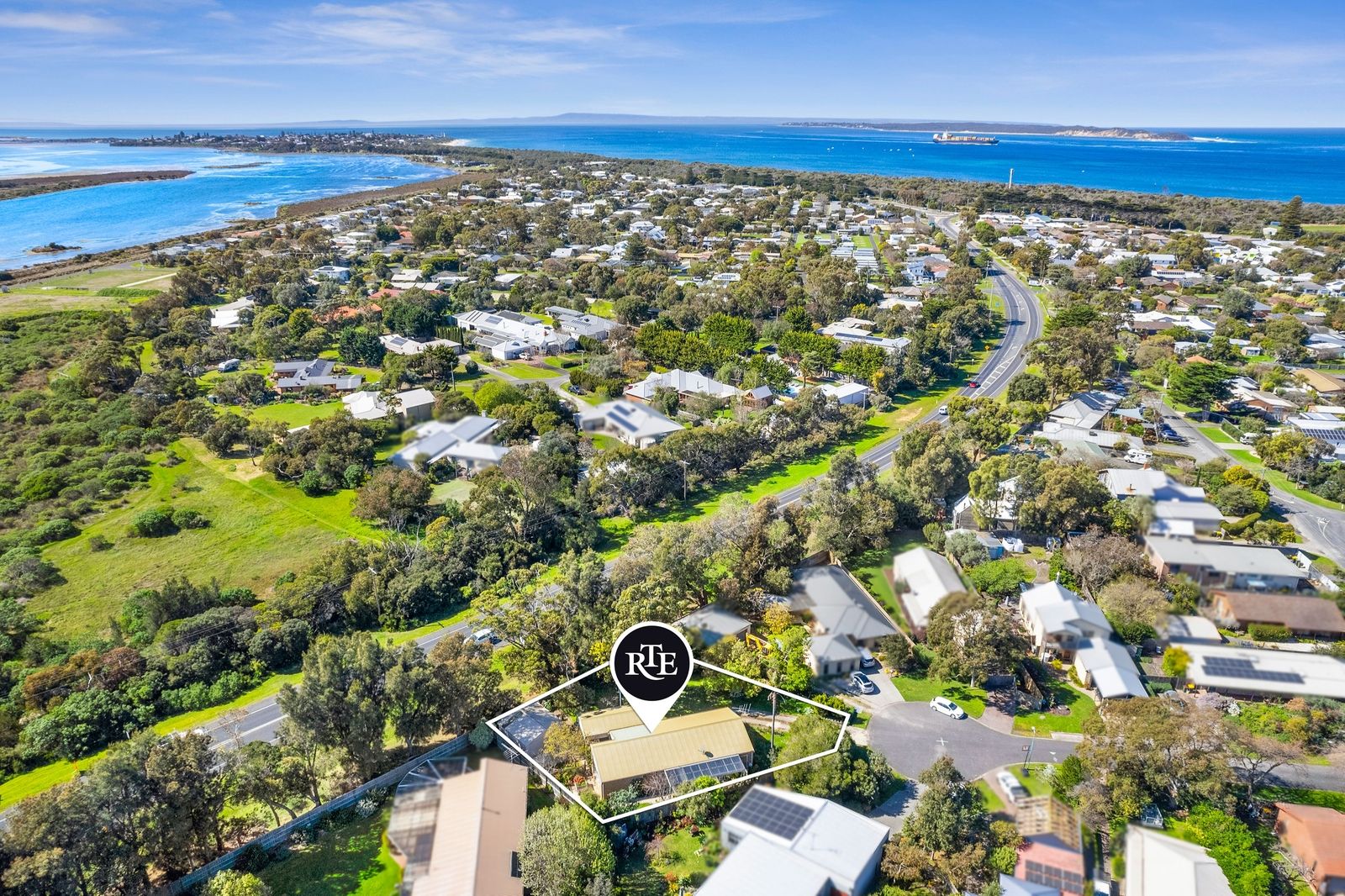 4 Scarborough Close, Point Lonsdale VIC 3225 | Domain