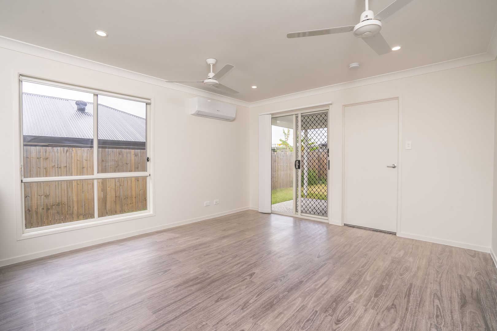 1/5 Eileen Ct, Logan Reserve QLD 4133 - Duplex For Rent | Domain