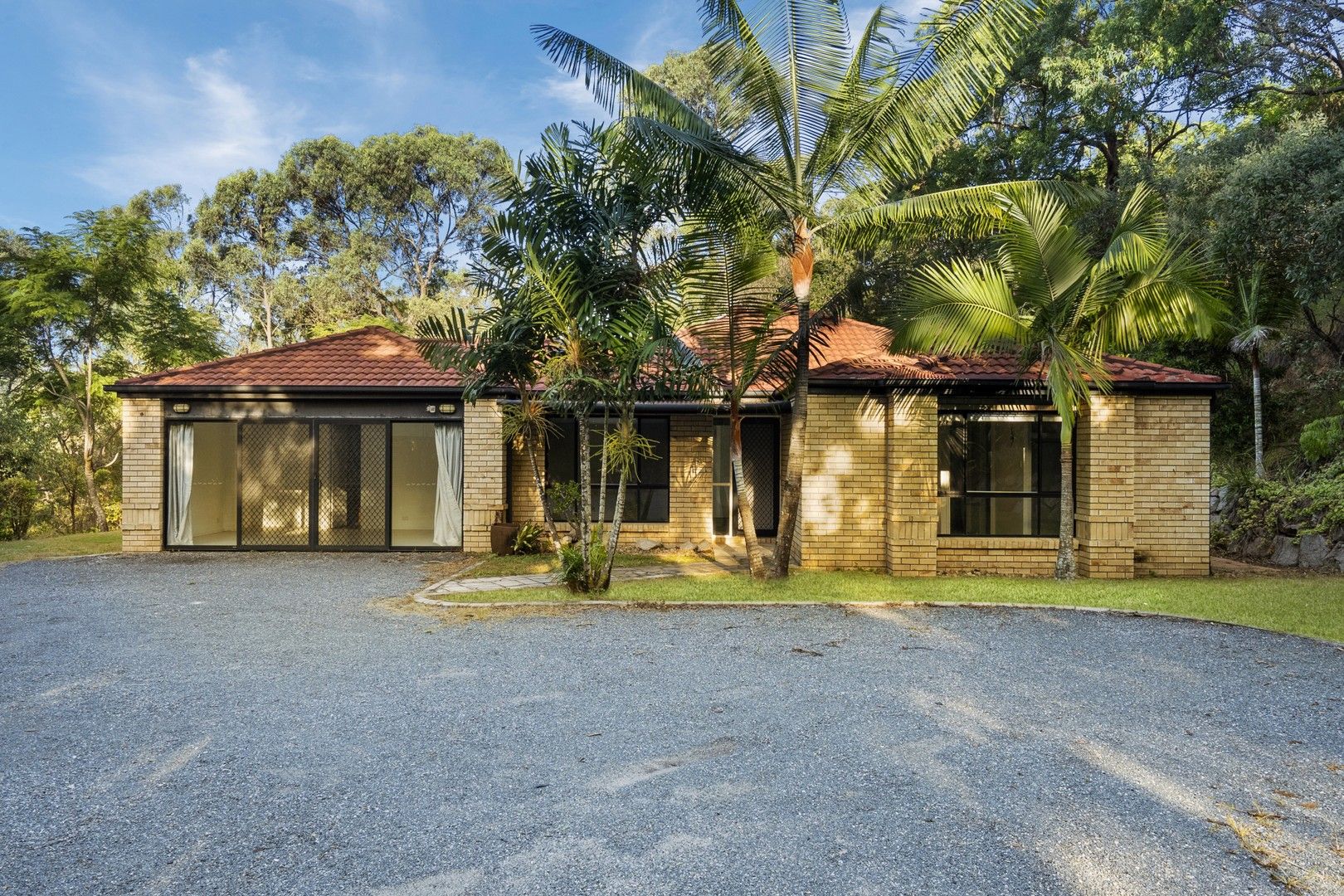 294 Mount Petrie Road, Mackenzie QLD 4156 - House For Rent | Domain