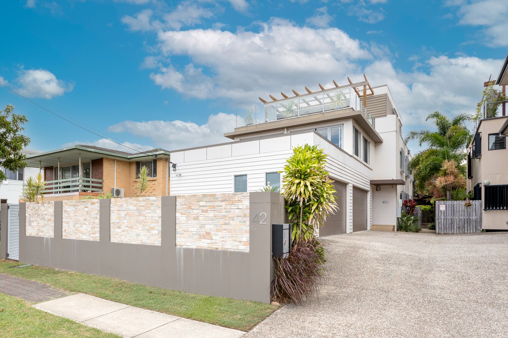 2/42 Sunshine Parade, Miami QLD 4220 | Domain