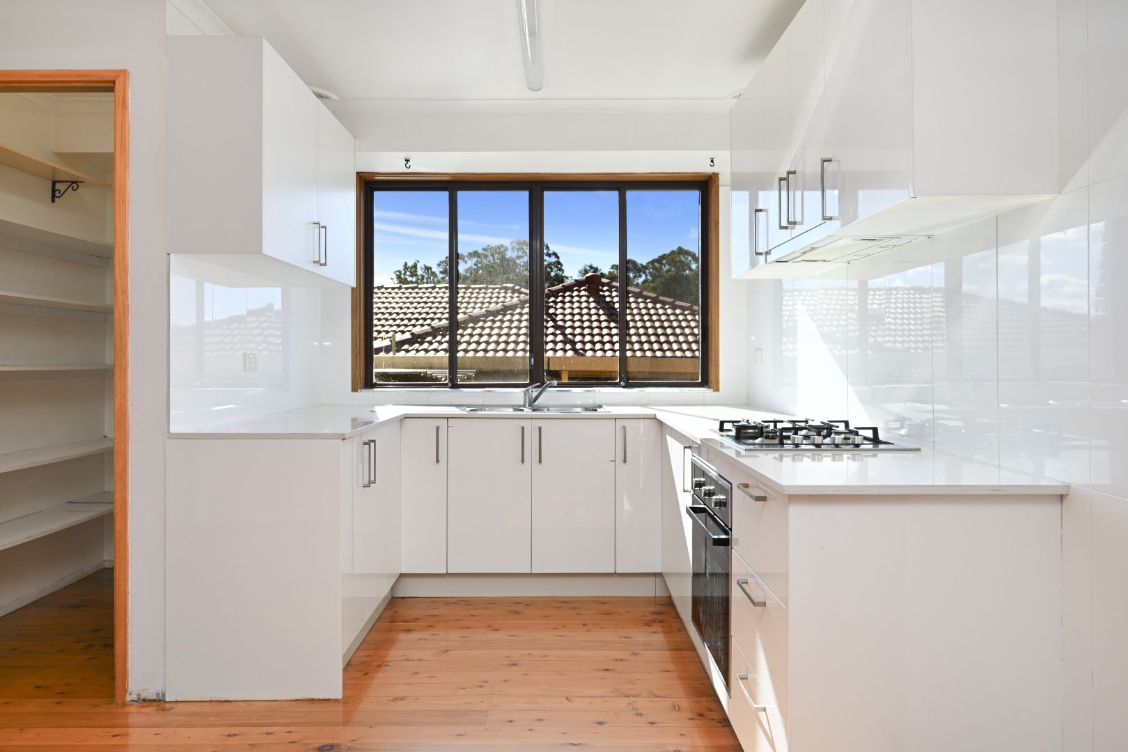 5 Thesiger Road, Bonnyrigg NSW 2177 - House For Rent | Domain