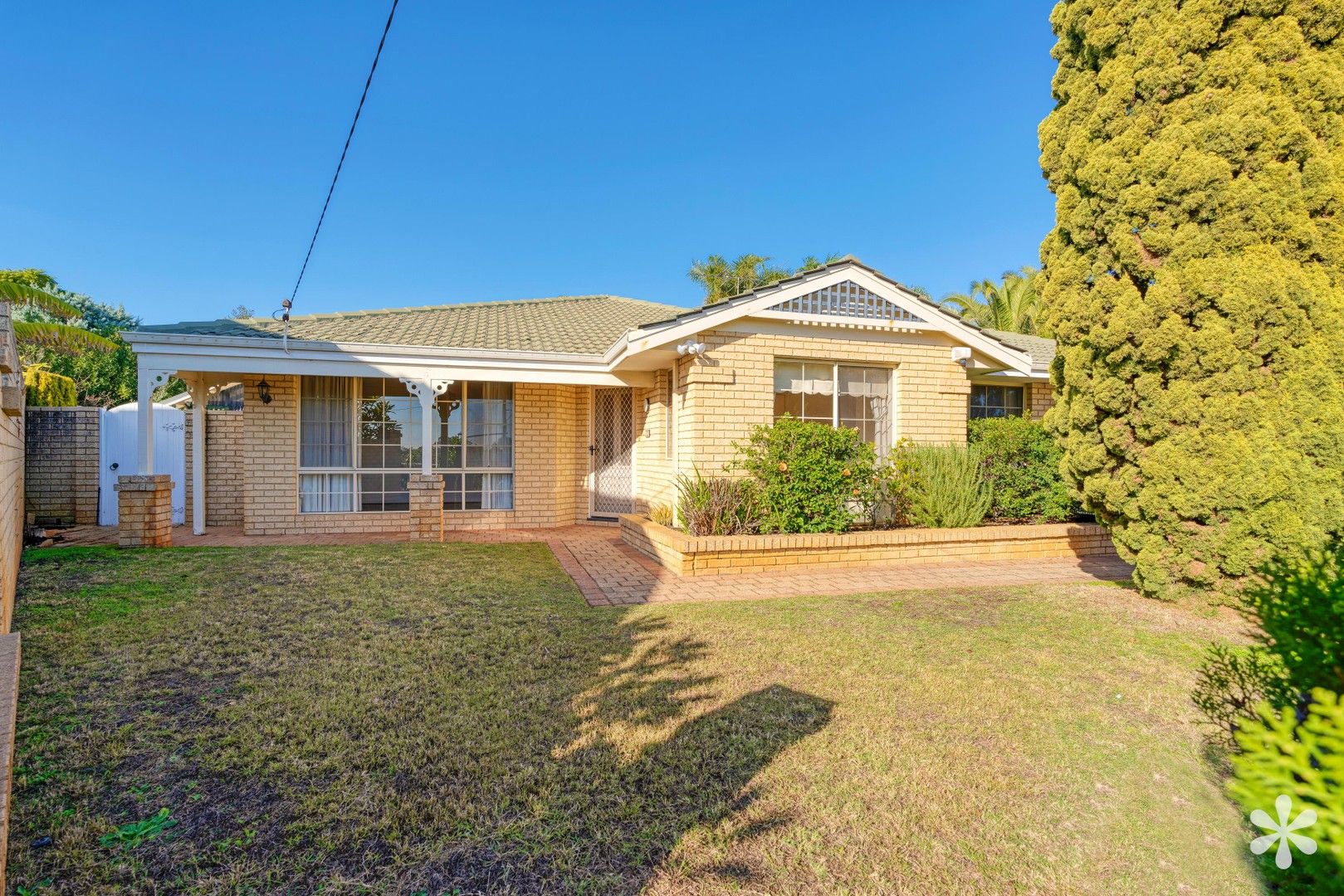 35 Larissa Road, Willetton WA 6155 - House For Rent | Domain