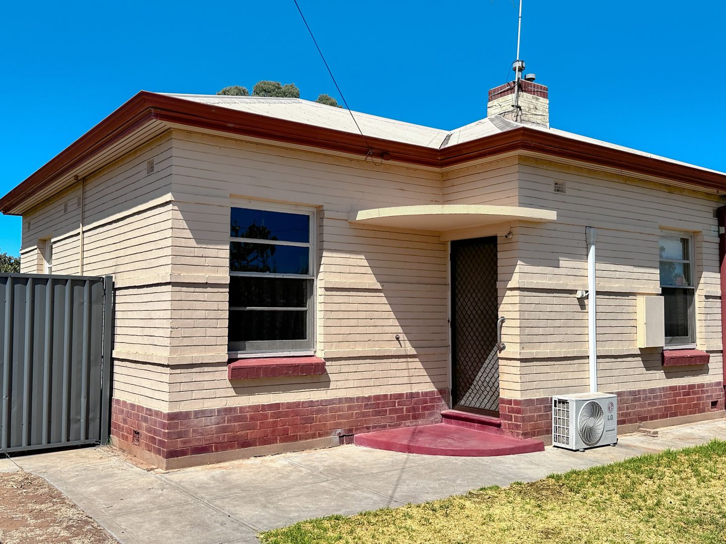 12 Arthur Street, Pennington SA 5013 - House For Rent - $485 | Domain