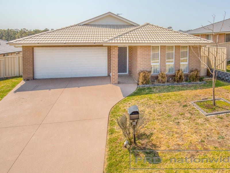 22 Ruby Road, Rutherford NSW 2320 - House For Rent | Domain