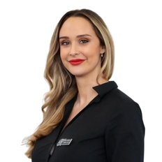 Stevie-Lee Taylor | R&R Property | Real Estate Agent in 73 Cowper ...