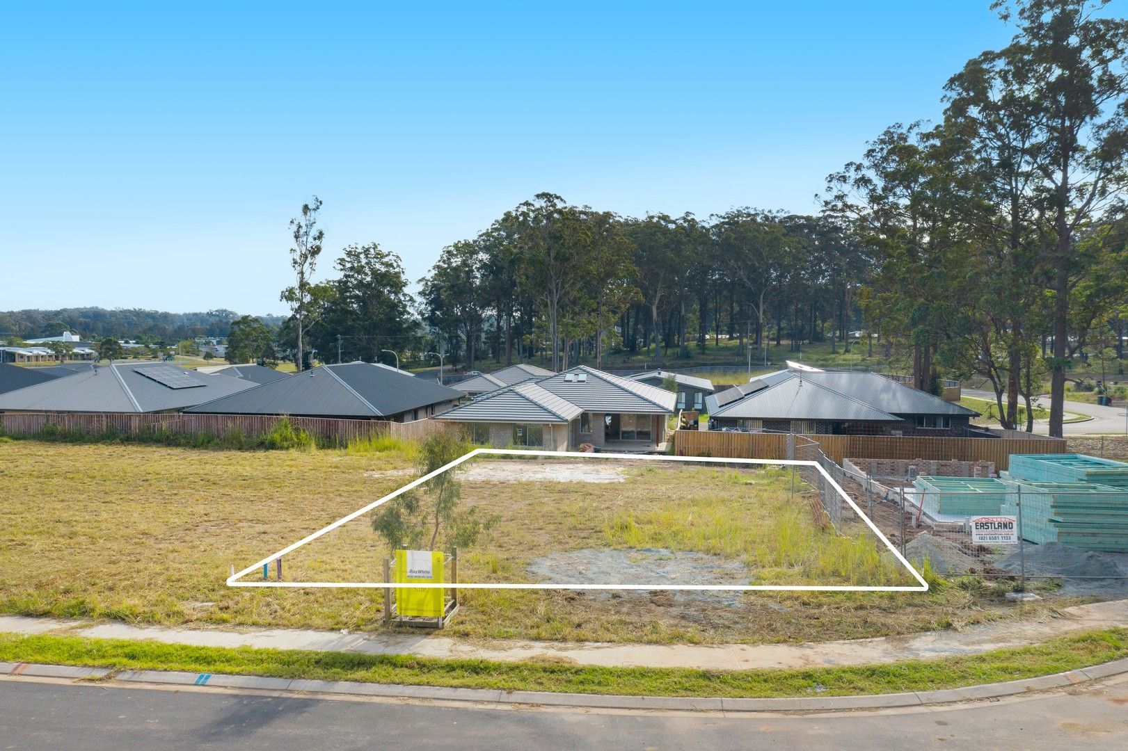 33 Strathallen Terrace, Thrumster NSW 2444 | Domain