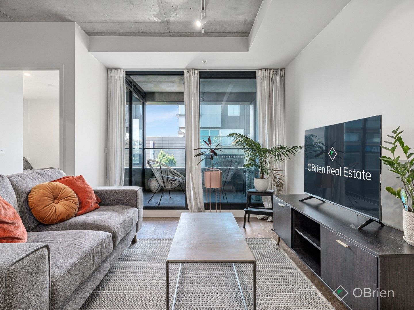 203/324 Centre Road, Bentleigh East VIC 3165 - Apartment For Rent | Domain