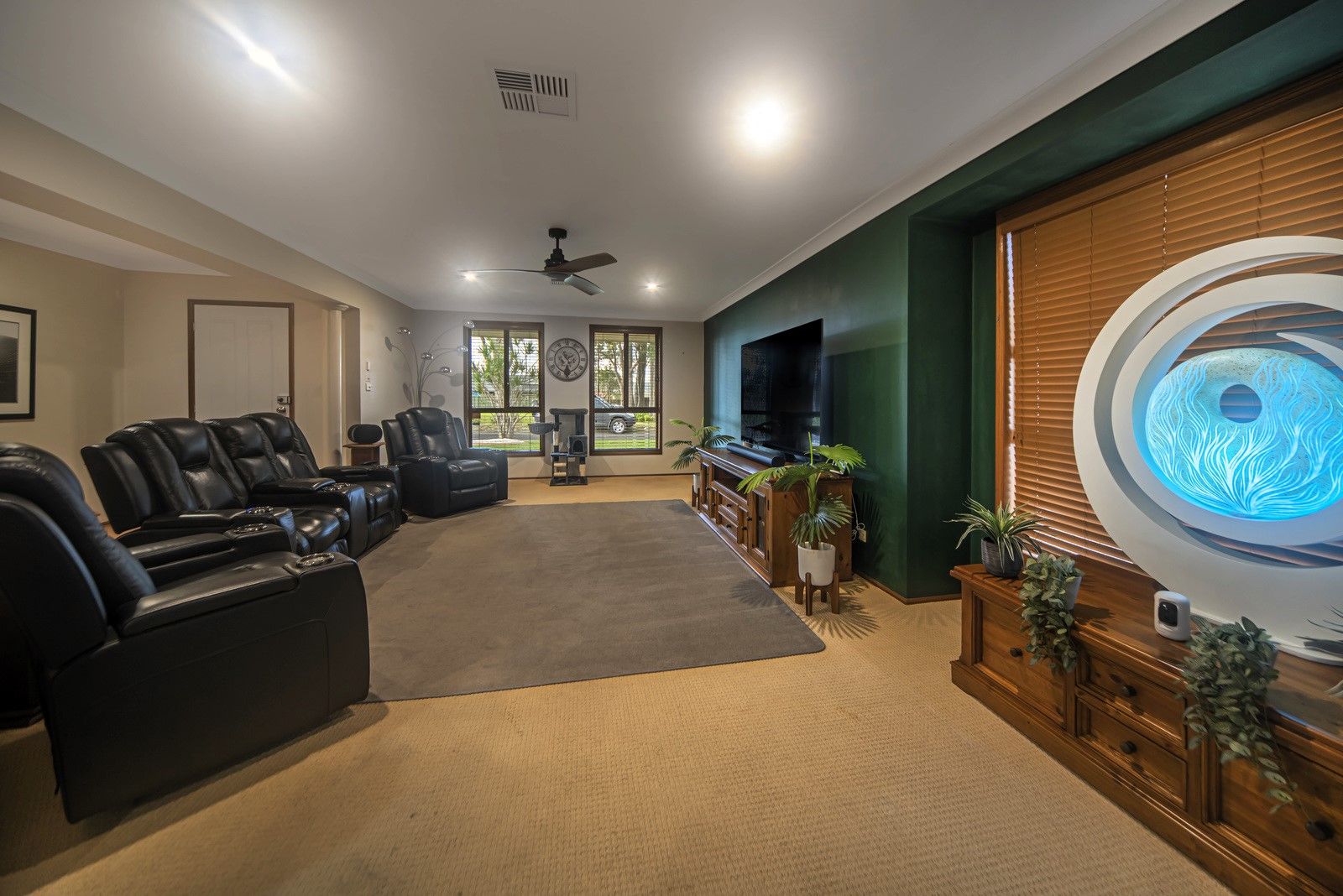 10 Bluewattle Road, Worrigee NSW 2540 - House For Rent | Domain