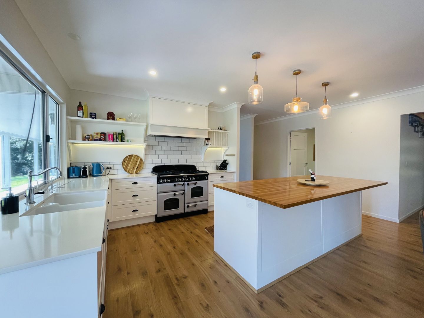 40 Glenn Vista Pl, Chevallum QLD 4555 - House For Rent | Domain