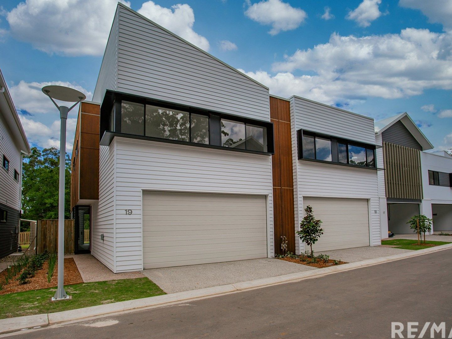 19/28 Bonogin Road, Mudgeeraba QLD 4213 - House For Rent | Domain