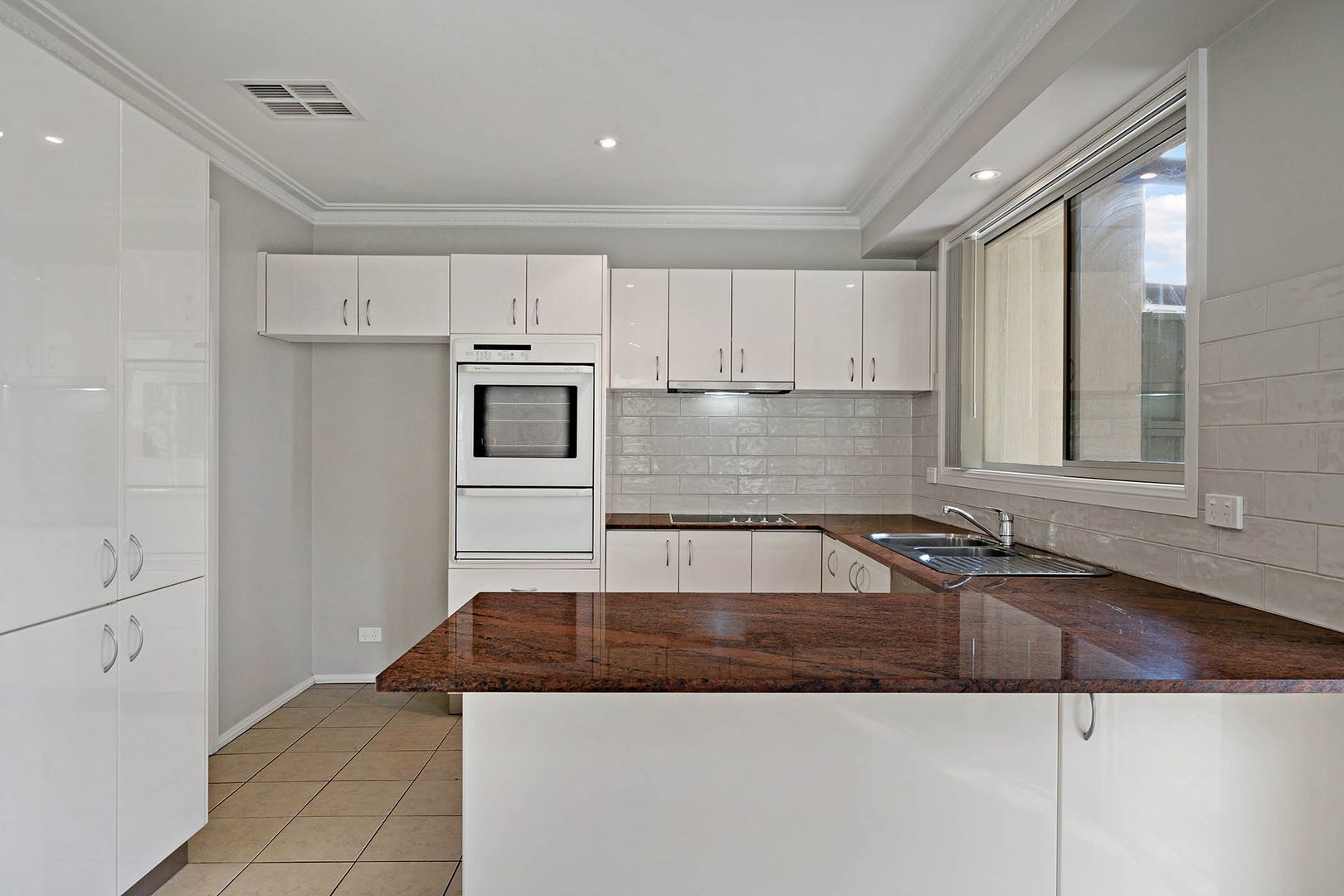 7/17-19 Birok Avenue, Engadine NSW 2233 - Townhouse For Rent | Domain