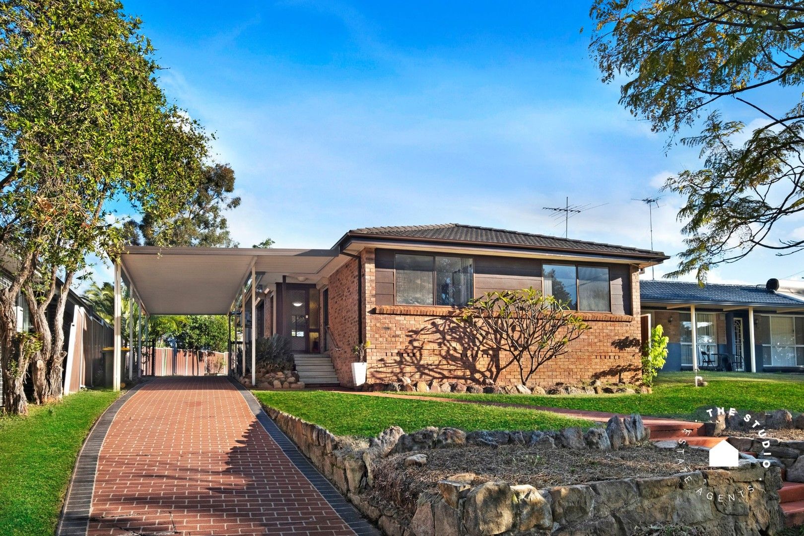 9 Picton Street, Quakers Hill NSW 2763 - House For Rent | Domain