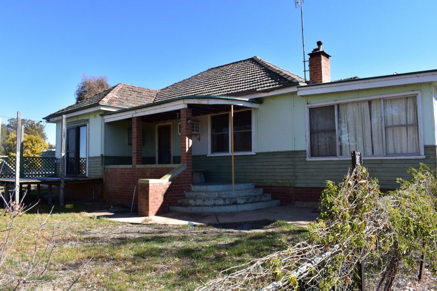 321 Lake Endeavour Road, Parkes | Property History & Address Research ...