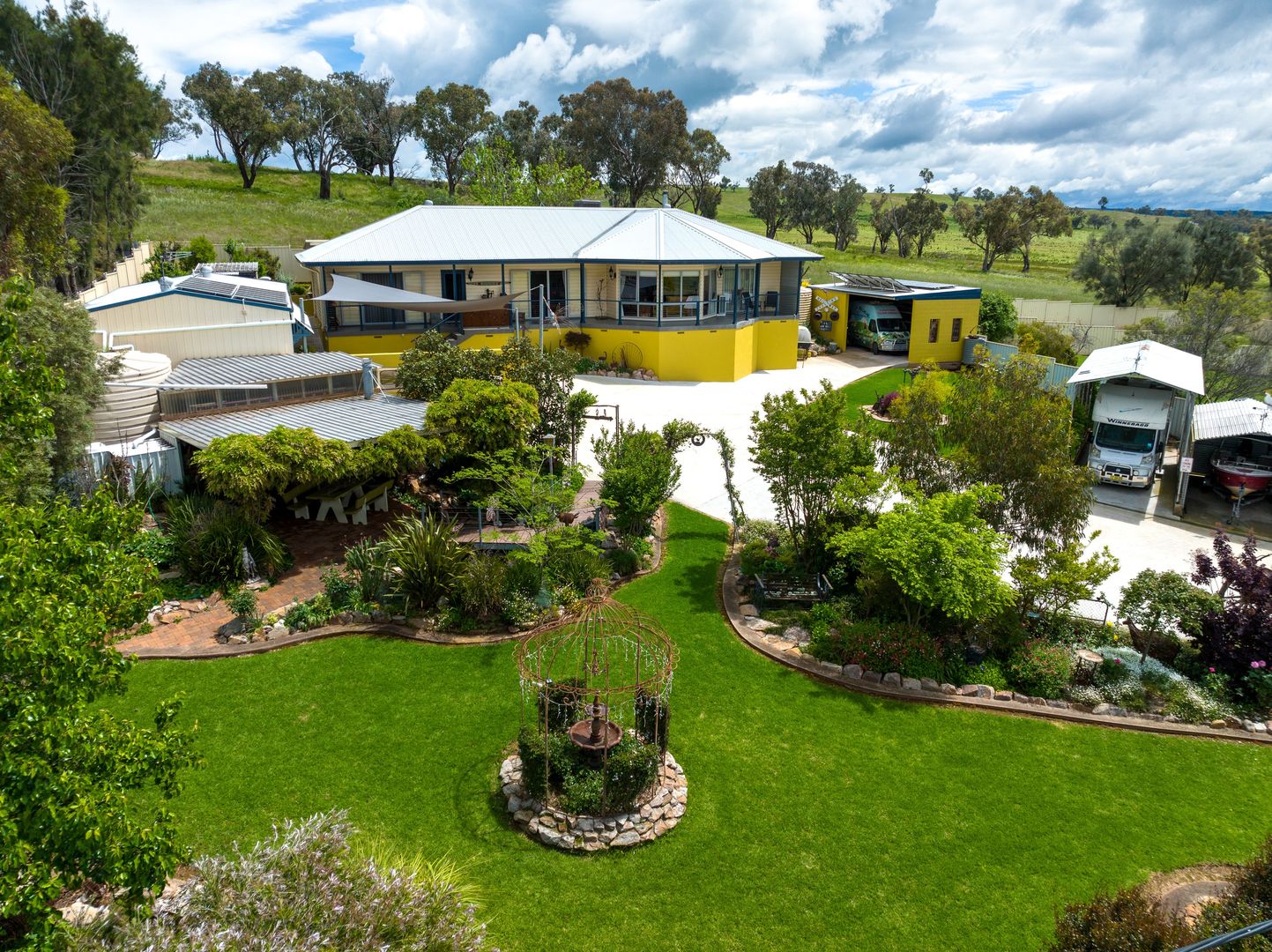 8 Miriam Street, Bendick Murrell | Property History & Address Research ...