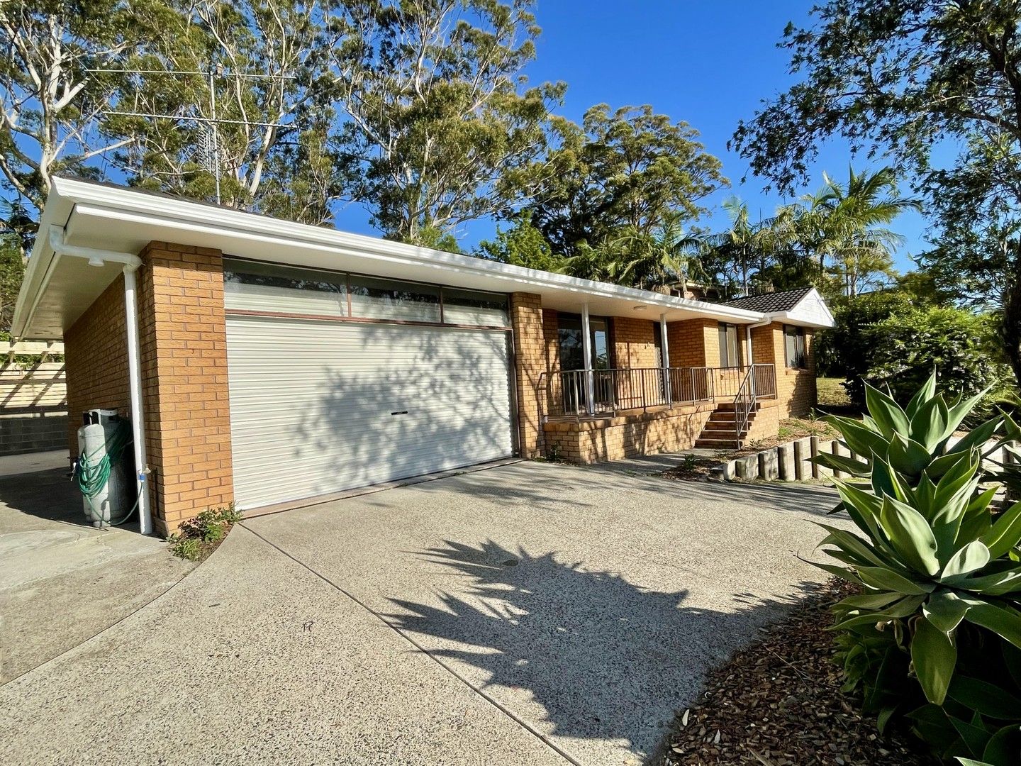 12 Gordon Crescent, Smiths Lake NSW 2428 - House For Rent - $600 | Domain