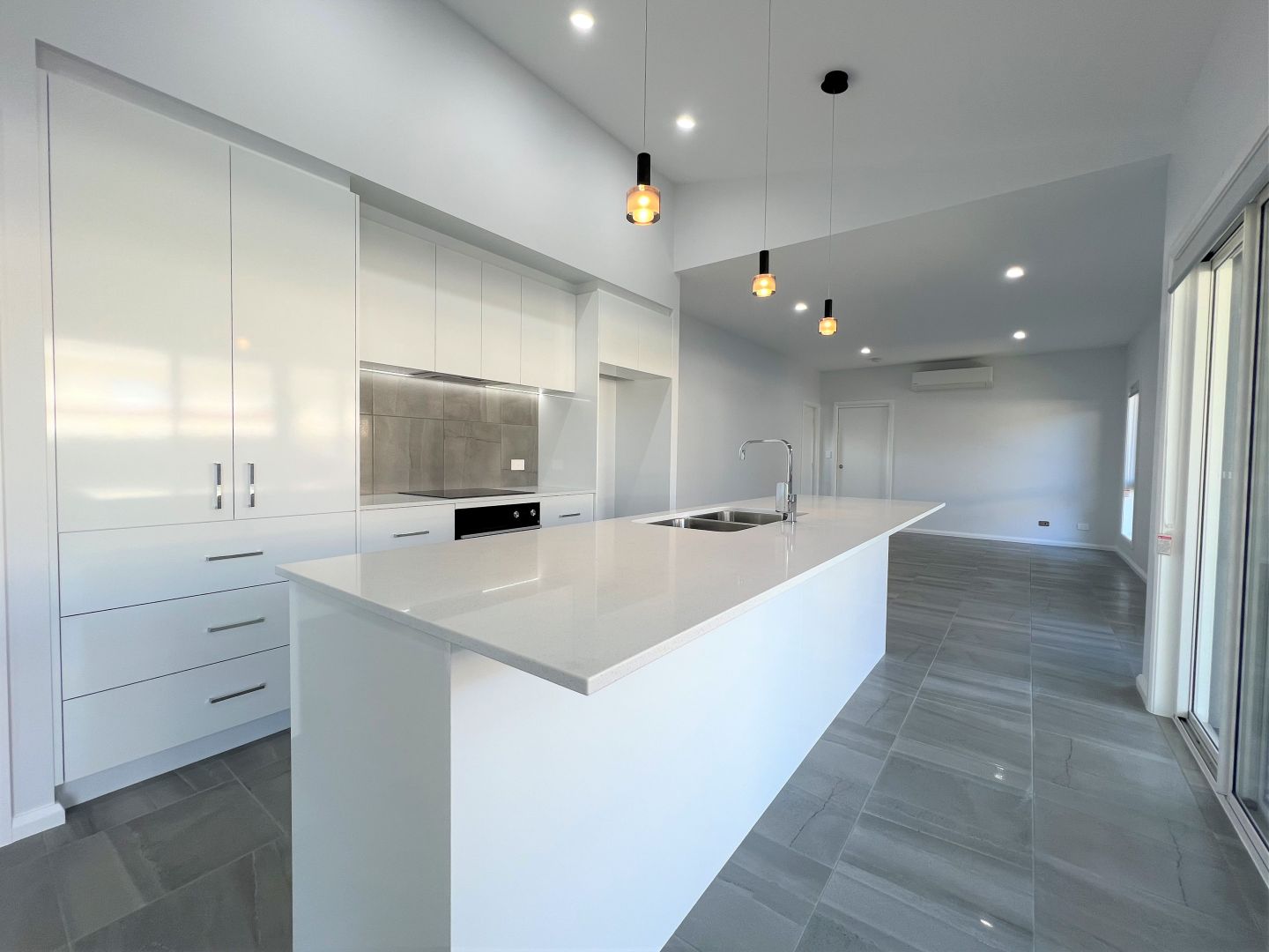 20a Crossingham Street, Canton Beach NSW 2263 - House For Rent - $600 ...