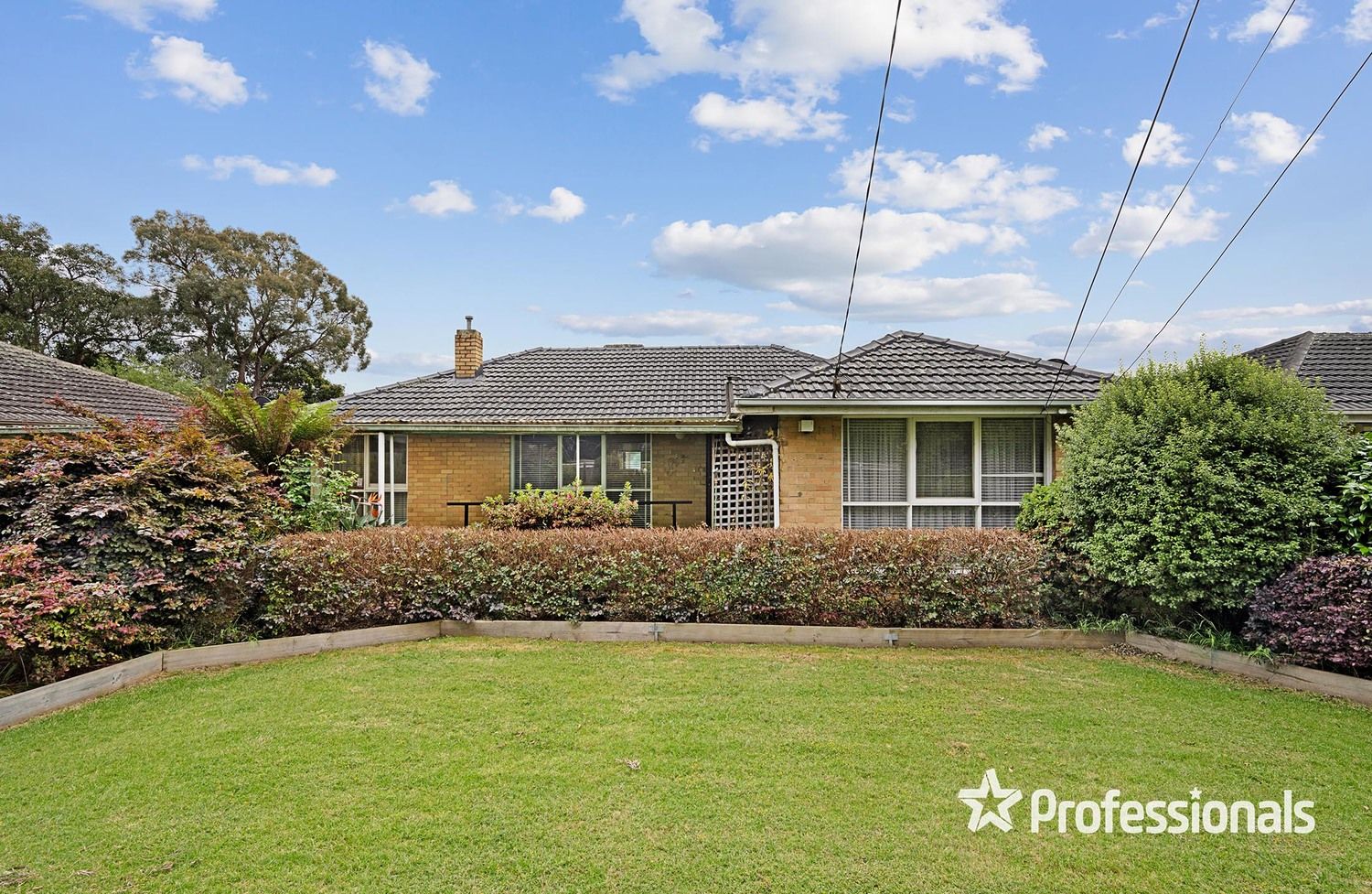 131 Cambridge Road, Mooroolbark VIC 3138 - House For Rent | Domain