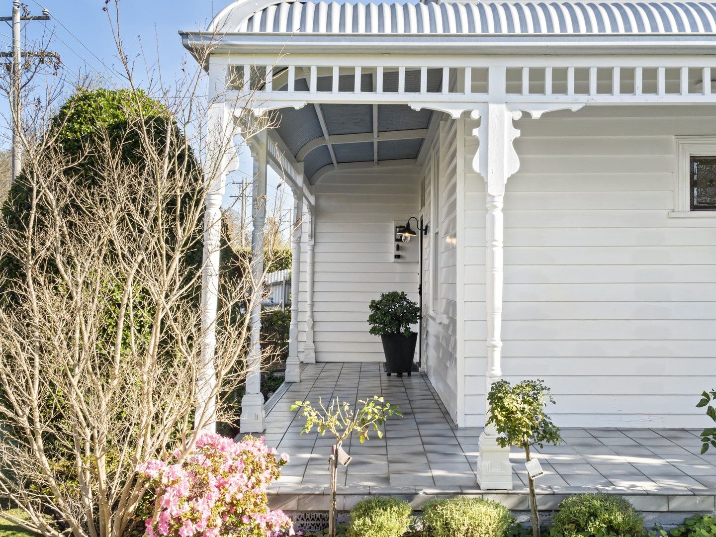 33 Calvert Street, Colac VIC 3250 | Domain