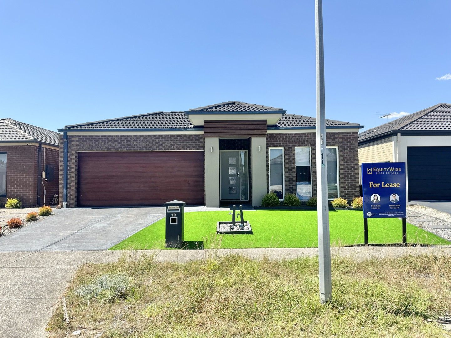 10 Brockwell Crescent, Manor Lakes VIC 3024 - House For Rent | Domain