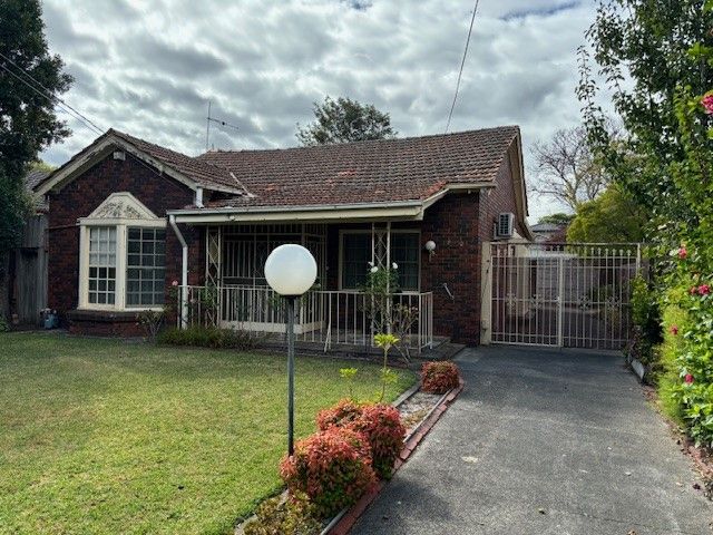 10 Heatherbrae Ave, Caulfield VIC 3162 - House For Rent | Domain