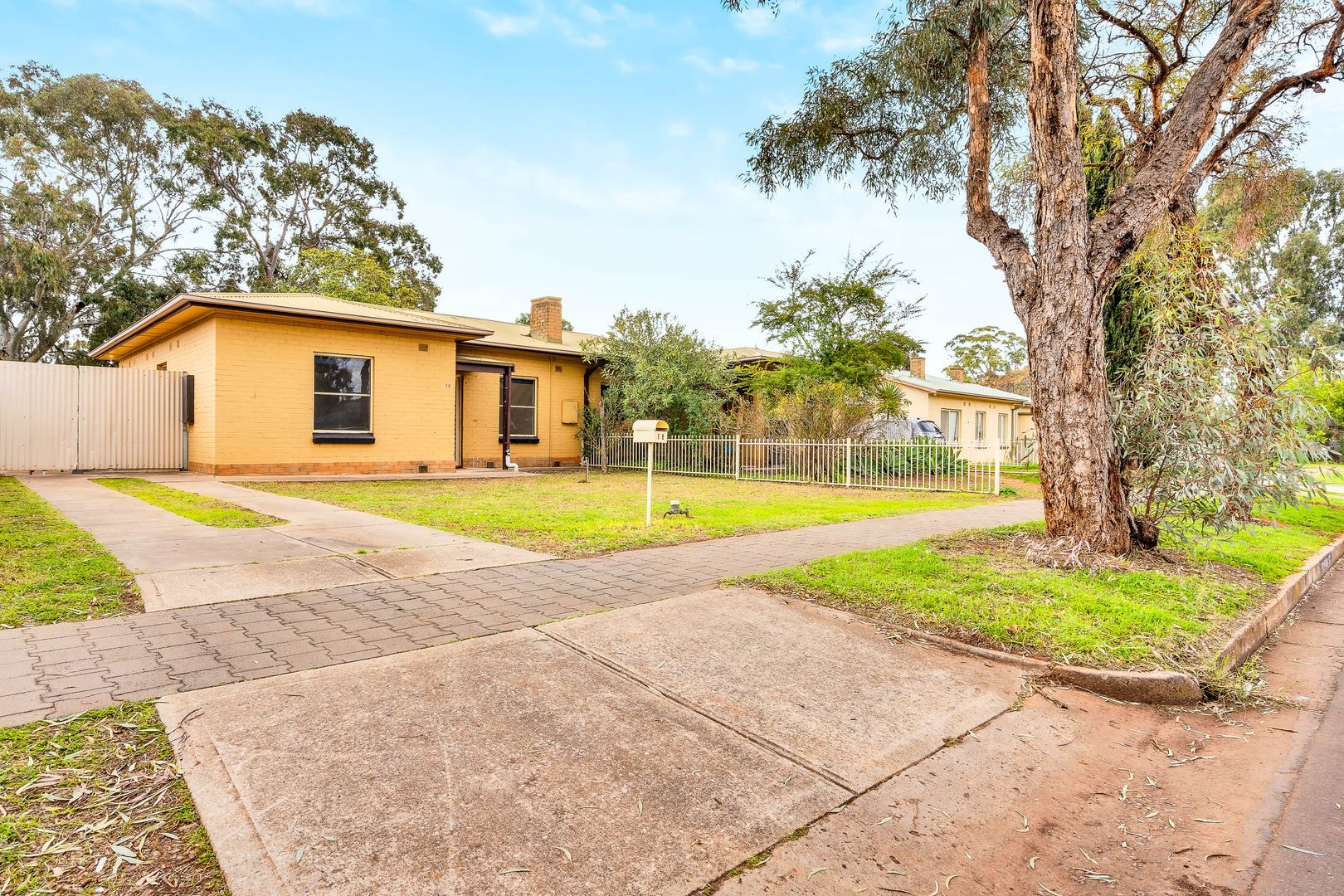 18 Twyford Street, Elizabeth Grove SA 5112 - House For Rent - $500 | Domain