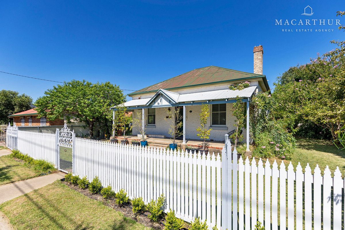 98 Crampton Street, Wagga Wagga NSW 2650 - House For Rent | Domain