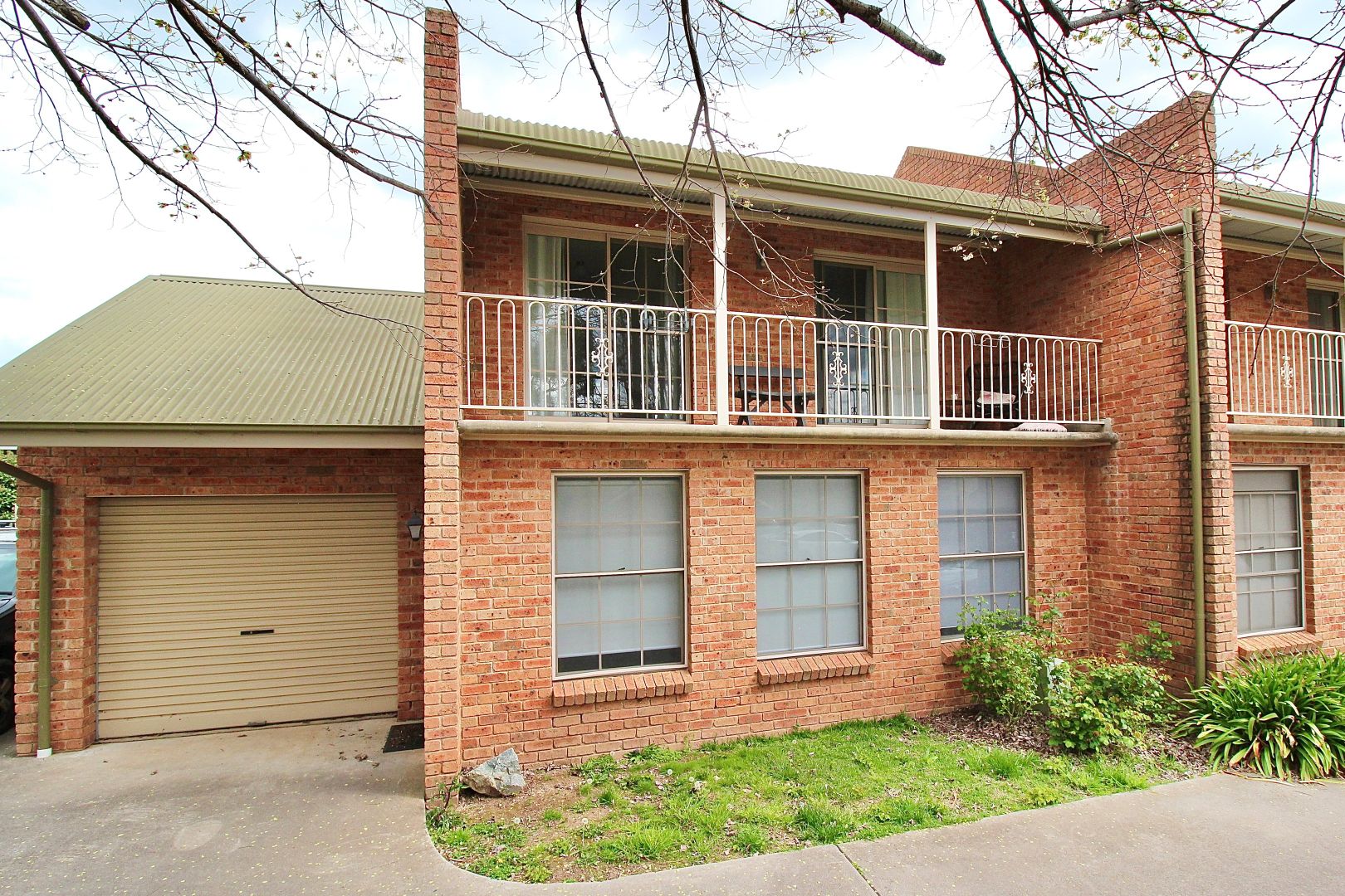 1/103 Edward Street, Orange | Property History & Address Research | Domain